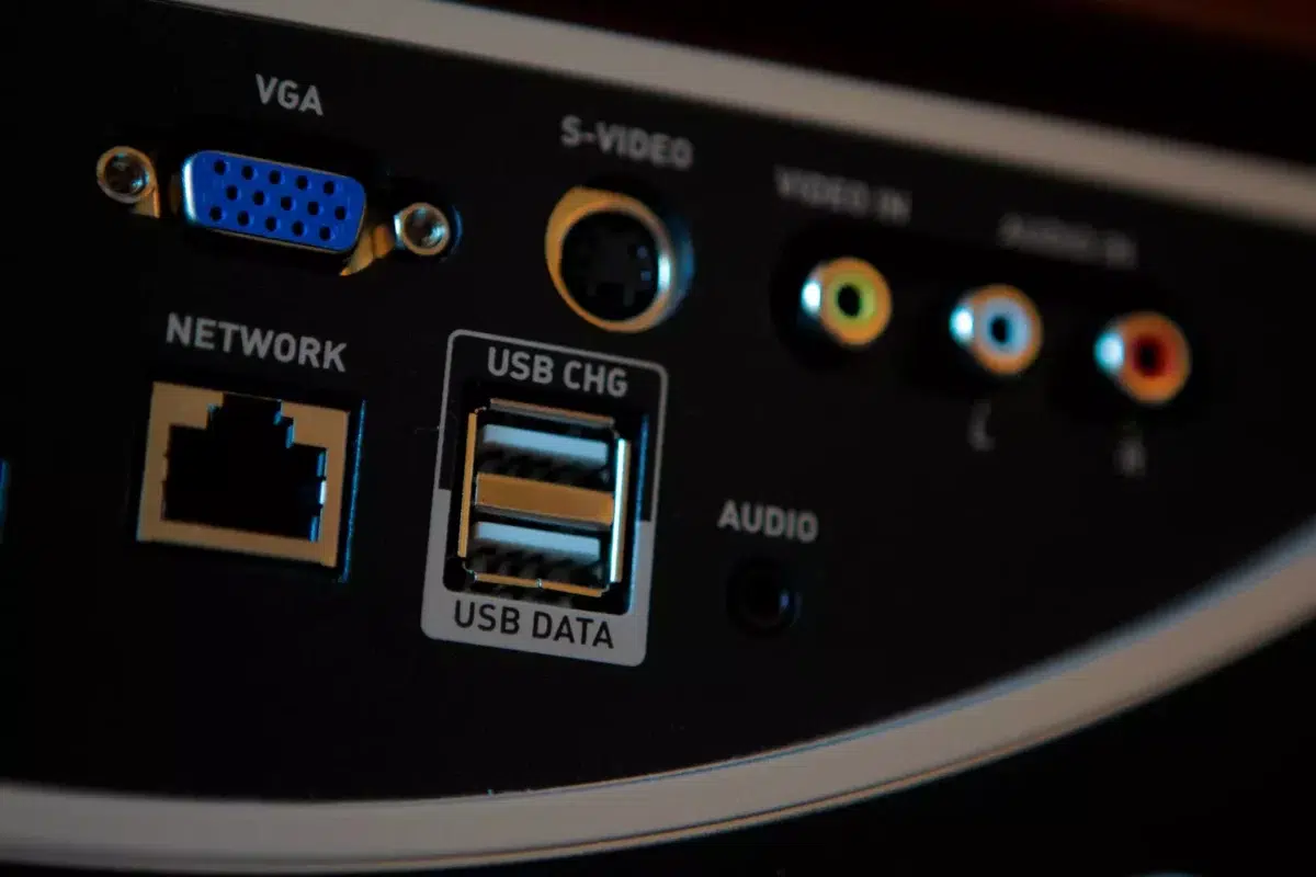 If you have a free USB port on your TV, you're missing out on 5 very ...